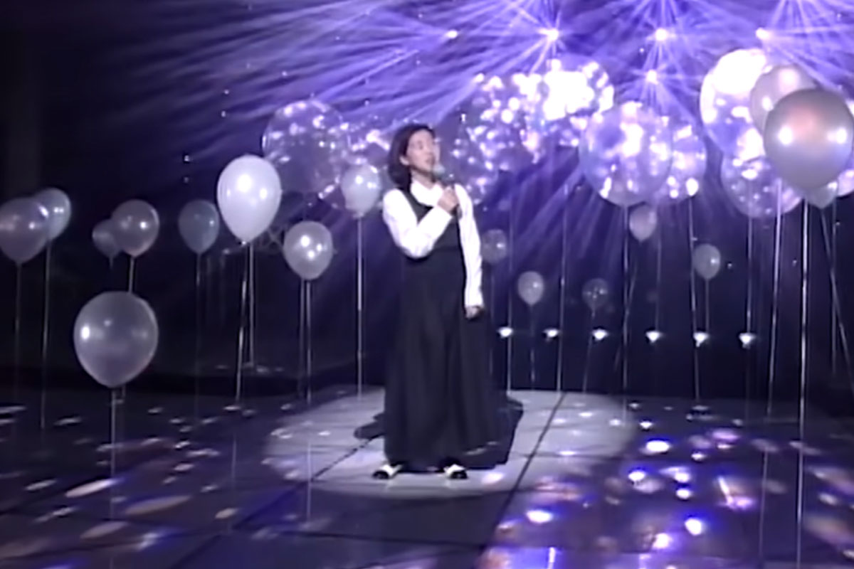 '천재 여고생' 가수, 레전드 노래 써놓고 '이것' 하느라 16년째…