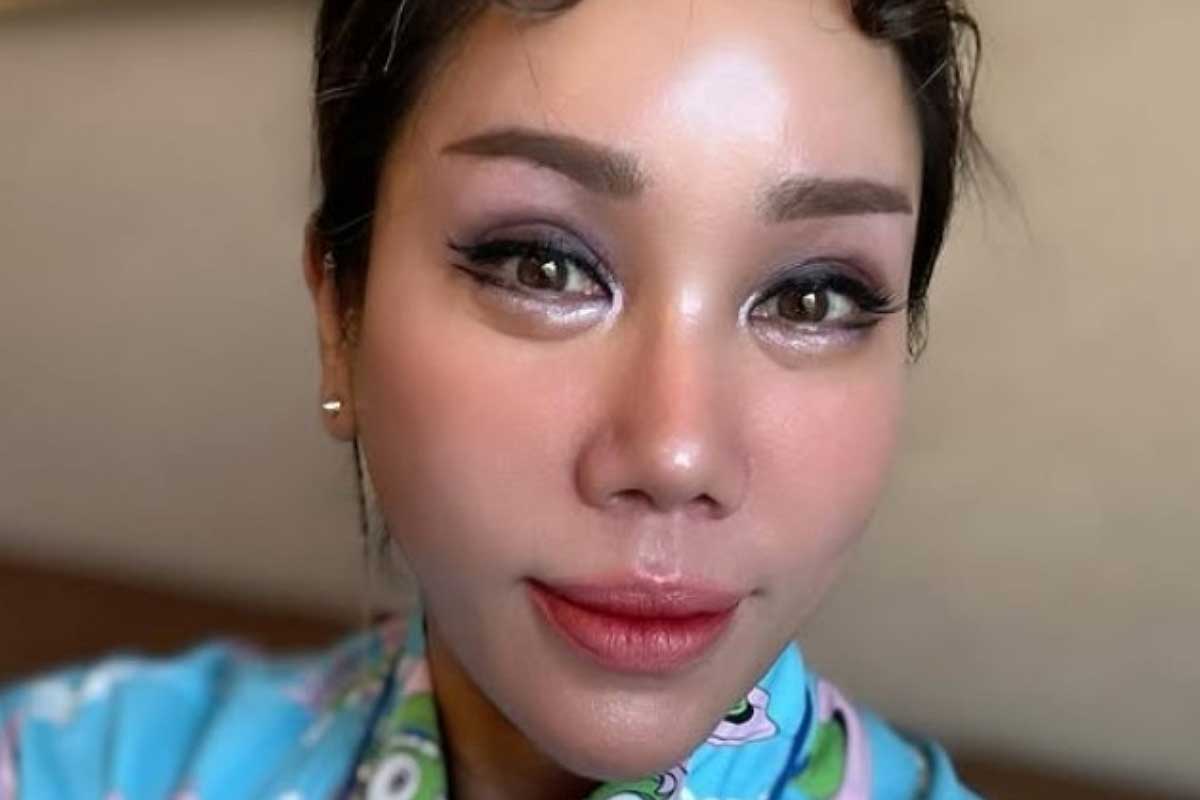 김송, '극우 성향' 게시물로 시끌... "좌빨 XX"